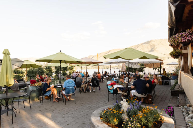 The Best Wineries Near Lake Chelan