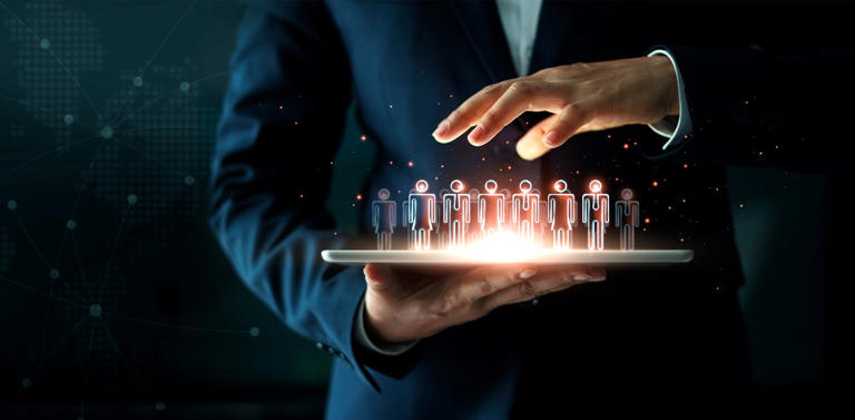 Verizon Communications Inc. (VZ) Announces Itself as the First U.S ...