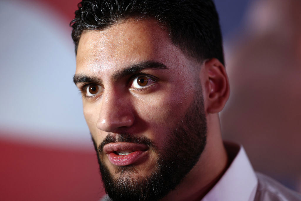 Hamzah Sheeraz, boxing's brightest star, blasts 'confused' Chris Eubank Jr Hamzah Sheeraz, boxing's brightest star, blasts 'confused' Chris Eubank Jr