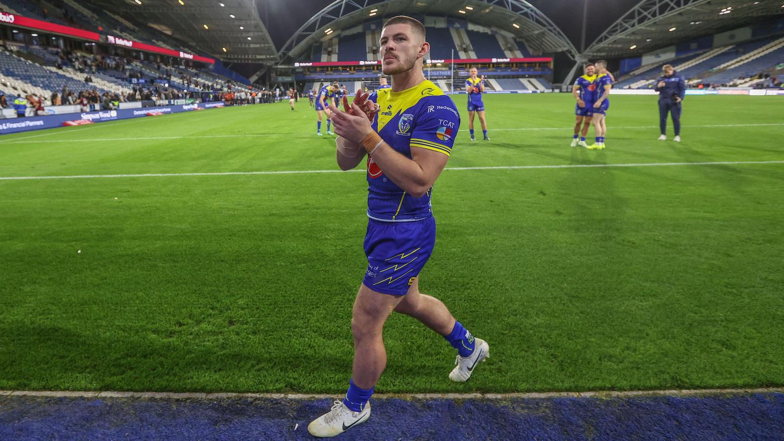Warrington Wolves fend off NRL interest to tie down off-contract star