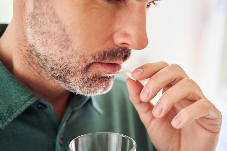 NHS warning over ibuprofen - 'check the packet'