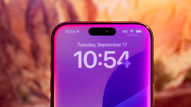 Siri's Got a New Look -- Here's How to Activate the Colorful Glow on Your iPhone