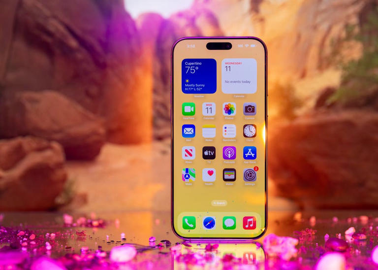 How to Take a Screenshot on Any iPhone or Android Phone
