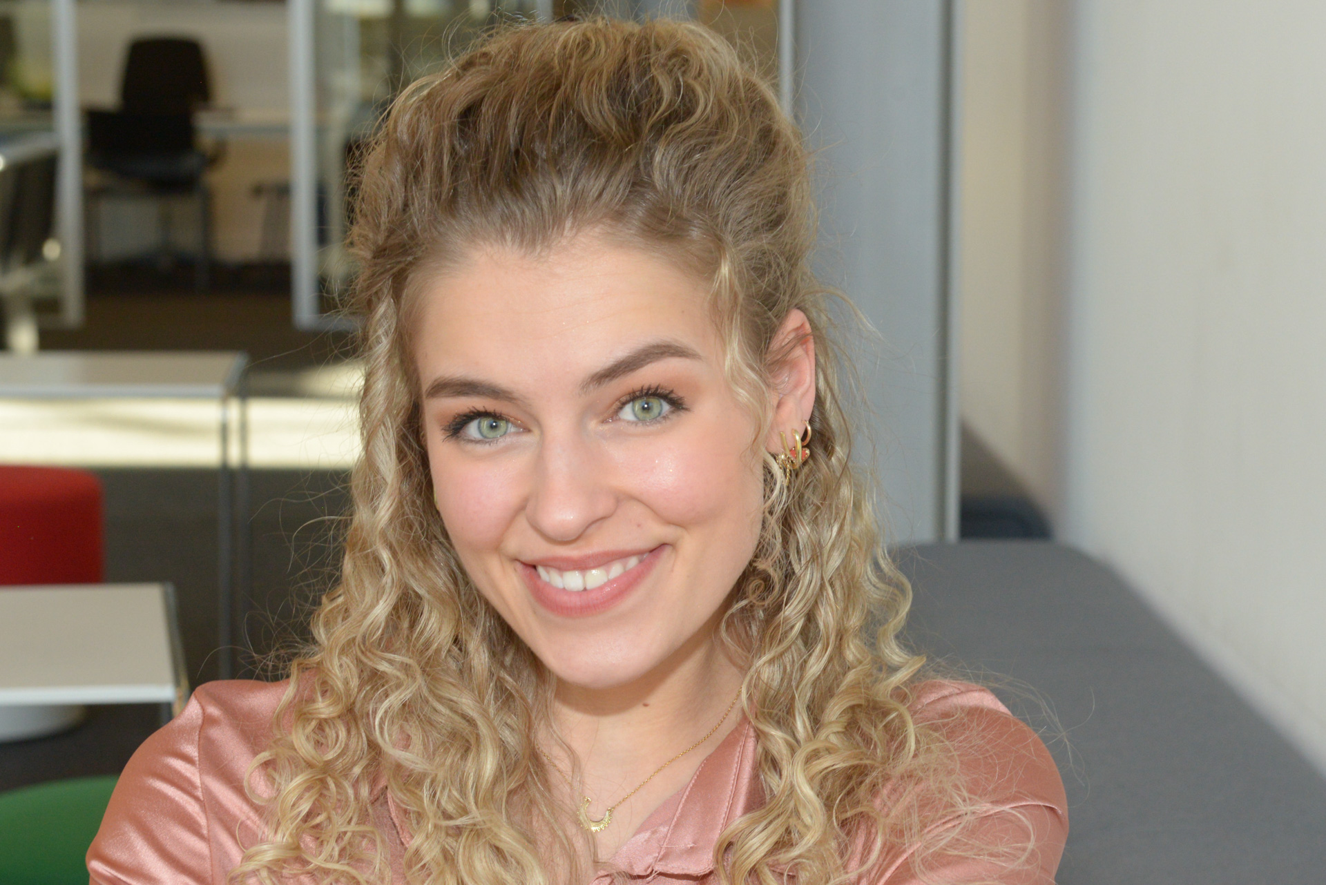 K3-Julia heeft groot nieuws!