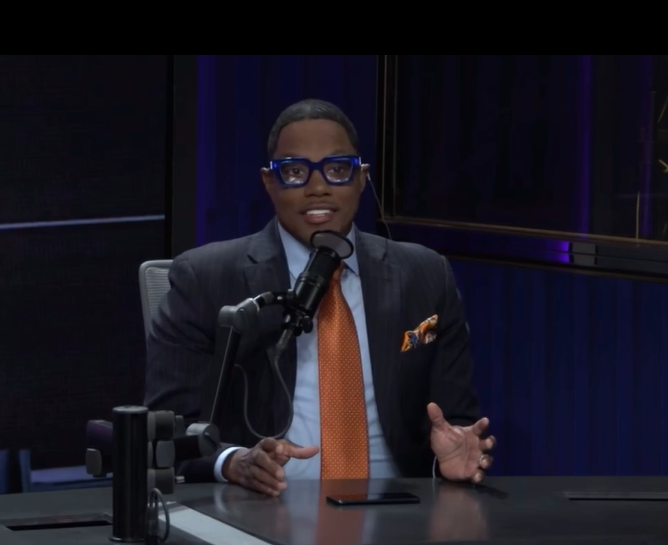 Mase Sparks Speculation That The Orange Tie He Wore On His Podcast Is A ...