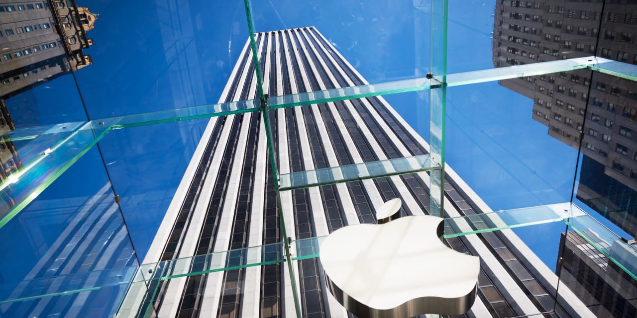 Apple and Nvidia led Monday’s $750 billion tech wreck. How to play the ...