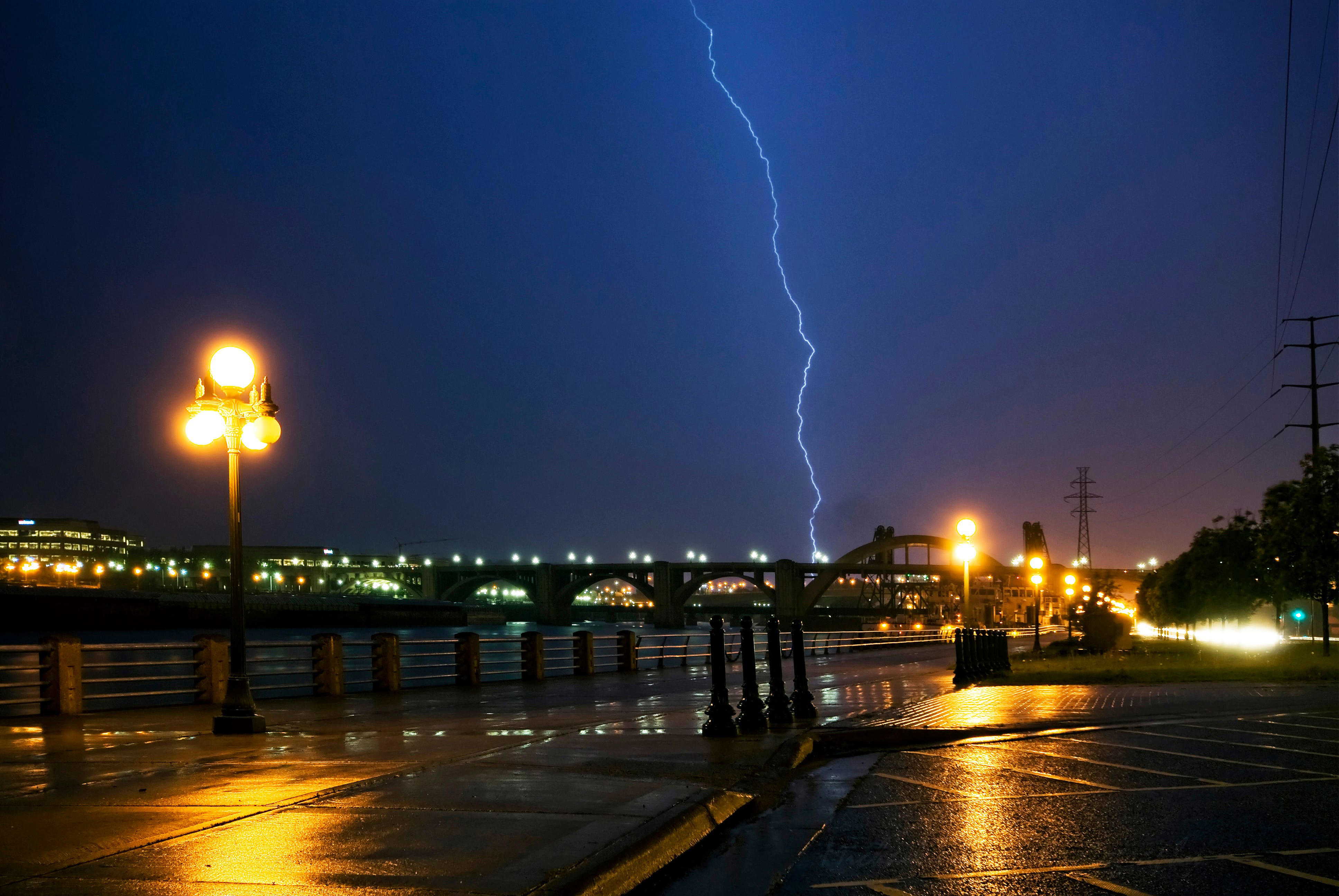 Warm and humid air could give way to severe storms Thursday afternoon Warm and humid air could give way to severe storms Thursday afternoon