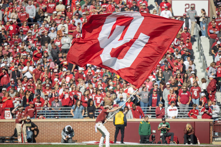 Oklahoma Sooners hire new head trainer