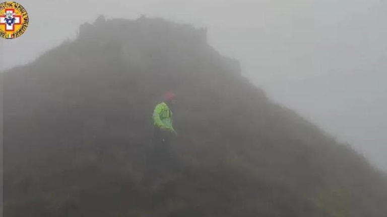 Trovato l'aereo da turismo disperso in Appennino, morti i tre francesi ... Trovato l'aereo da turismo disperso in Appennino, morti i tre francesi ...