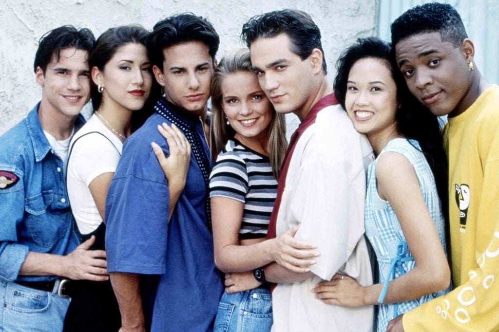 30 Forgotten 90s TV Shows We Used to Love