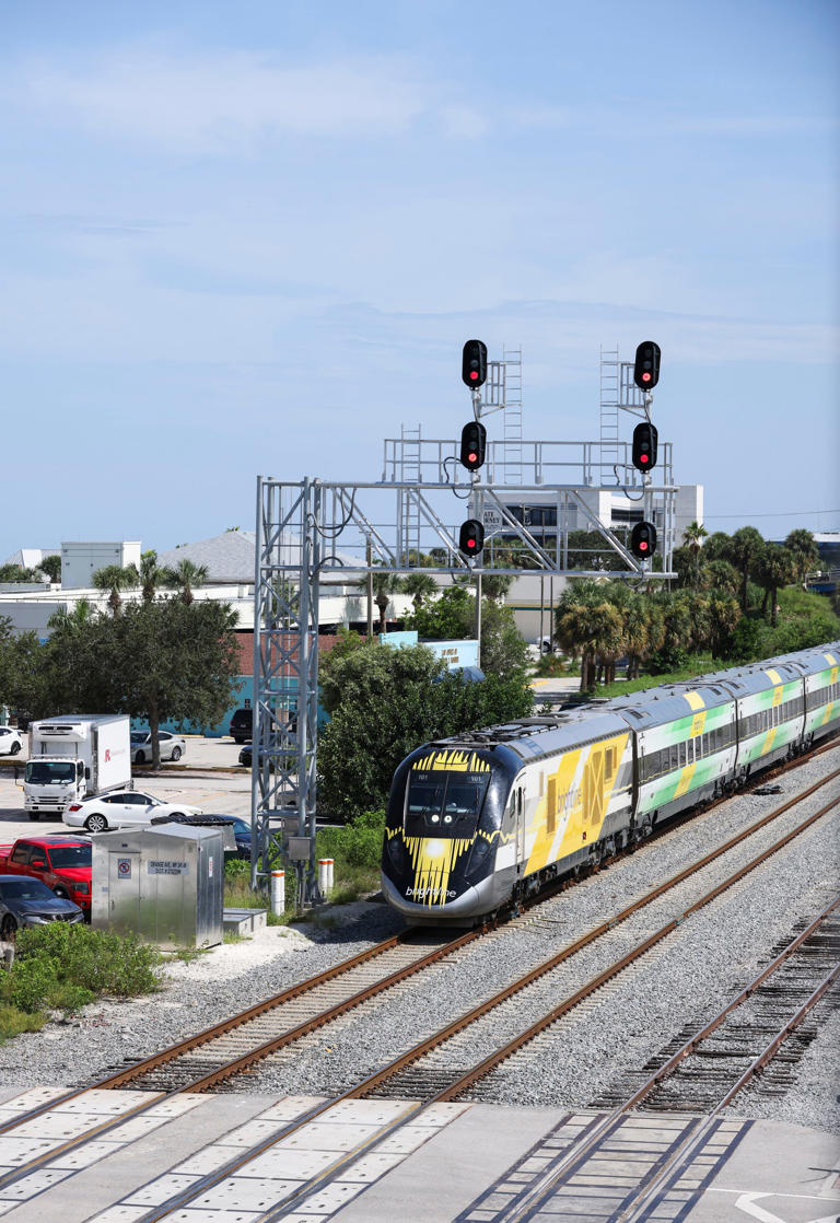 Here's how many Brightline deaths and incidents have happened on ...