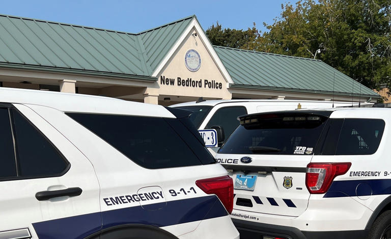 Pedestrian killed in tractor-trailer crash in New Bedford