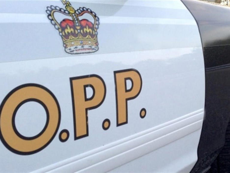 Il roulait à 144 km/h sur l’autoroute alors que son permis est suspendu ...