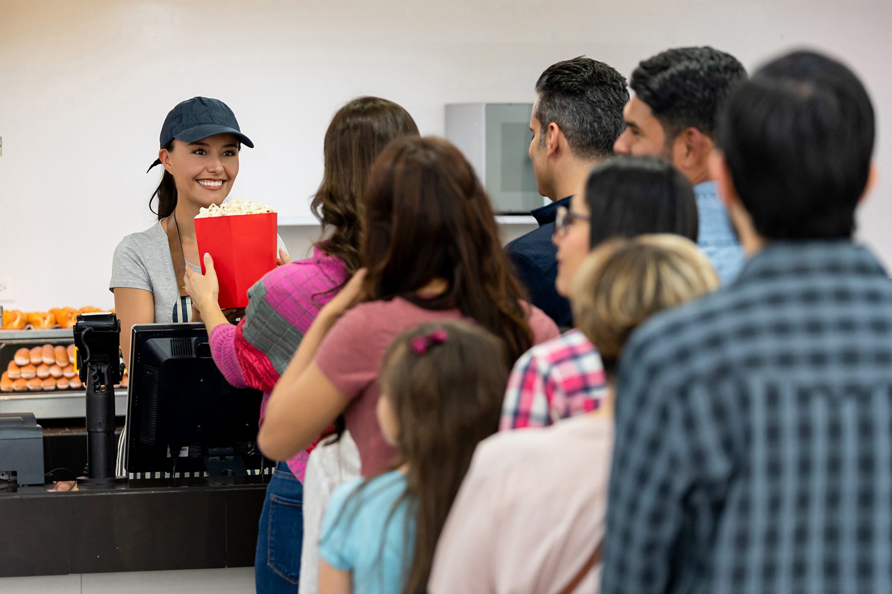 12 movie theater etiquette rules everyone should follow