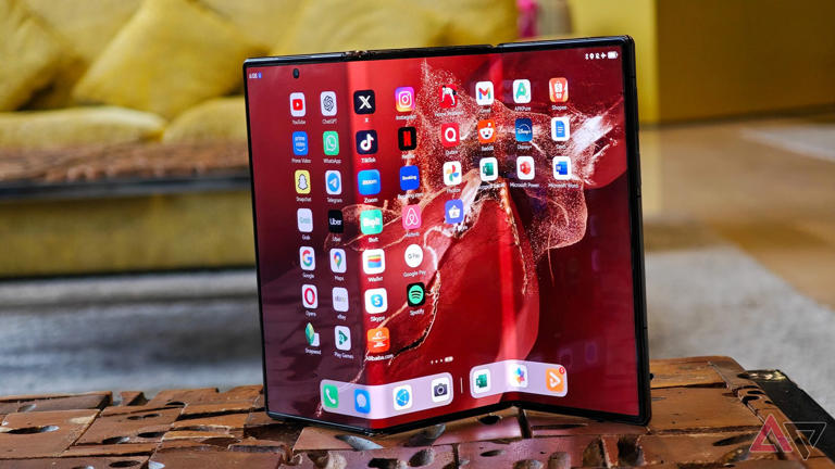 The world's first tri-fold phone feels shockingly sturdy