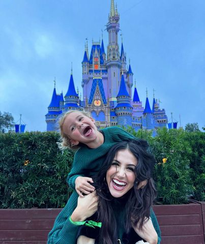 Kat Stickler Soft Launches New Romance in PDA-Filled TikTok