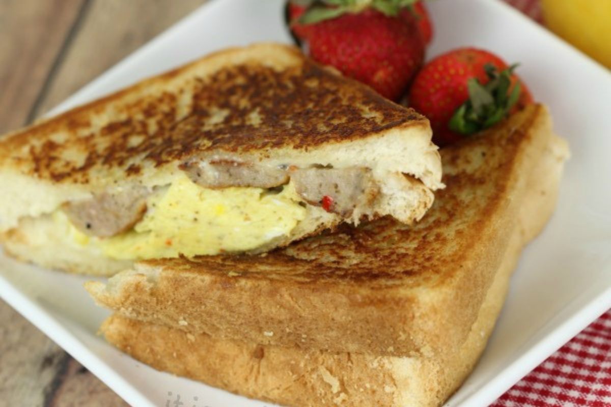 10 Breakfast Sandwich Recipes That Are Perfect for Busy Mornings