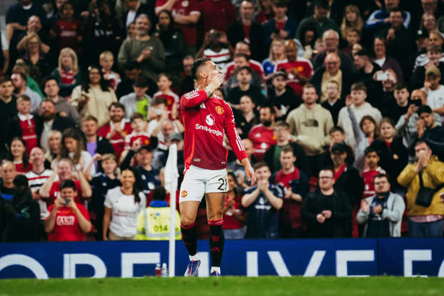 Manchester United's worst signing ever must 'earn the right to play' Manchester United's worst signing ever must 'earn the right to play'
