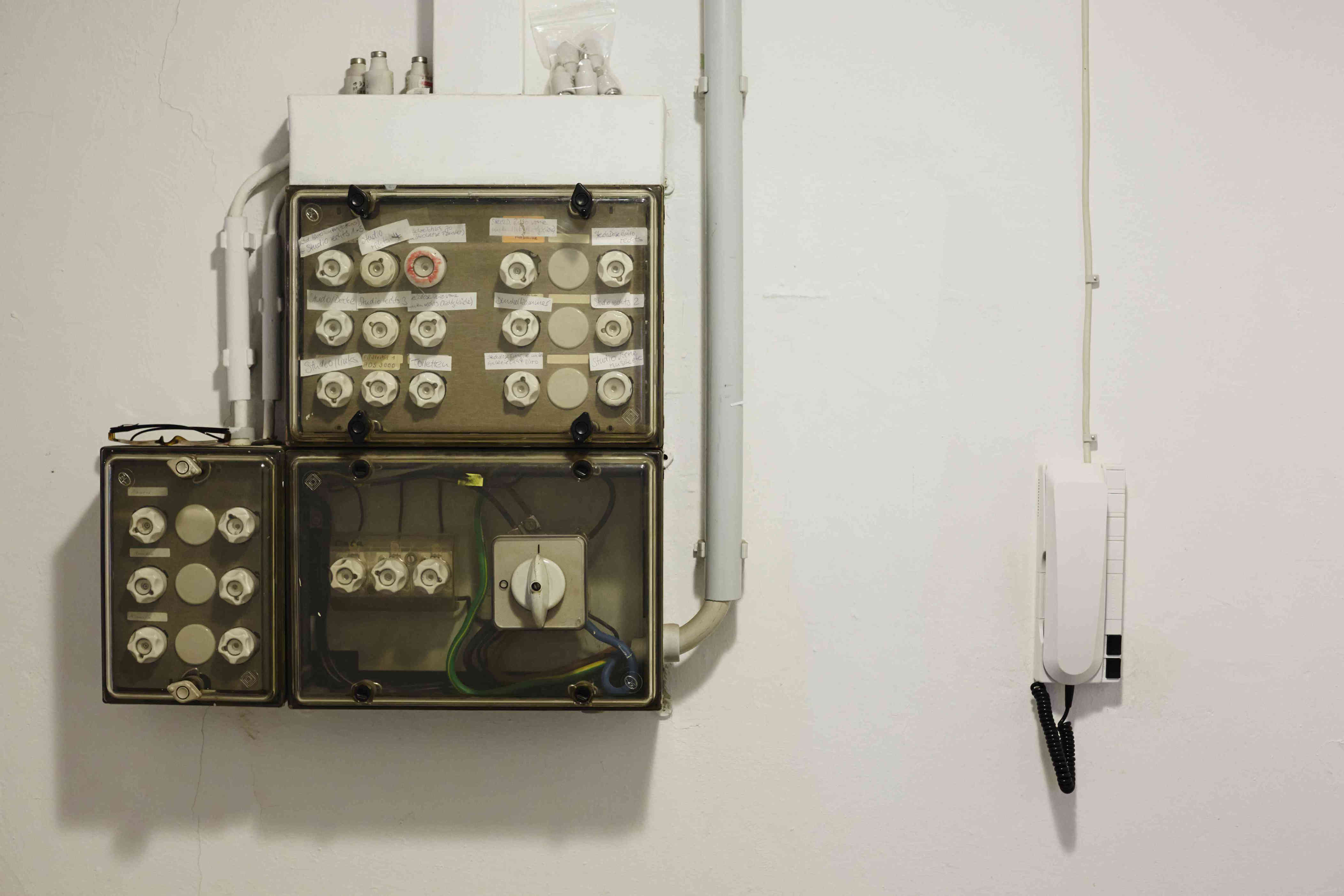 Understanding Fuses and Fuse Boxes