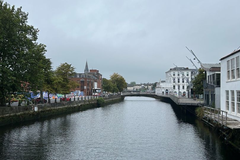 Met Éireann forecasts rainy start for Cork ahead of major weather shift ...