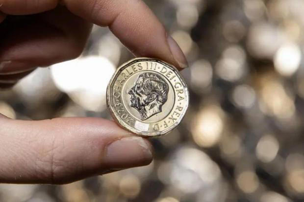The £1 King Charles coin mistakenly created by Royal Mint and it's ...