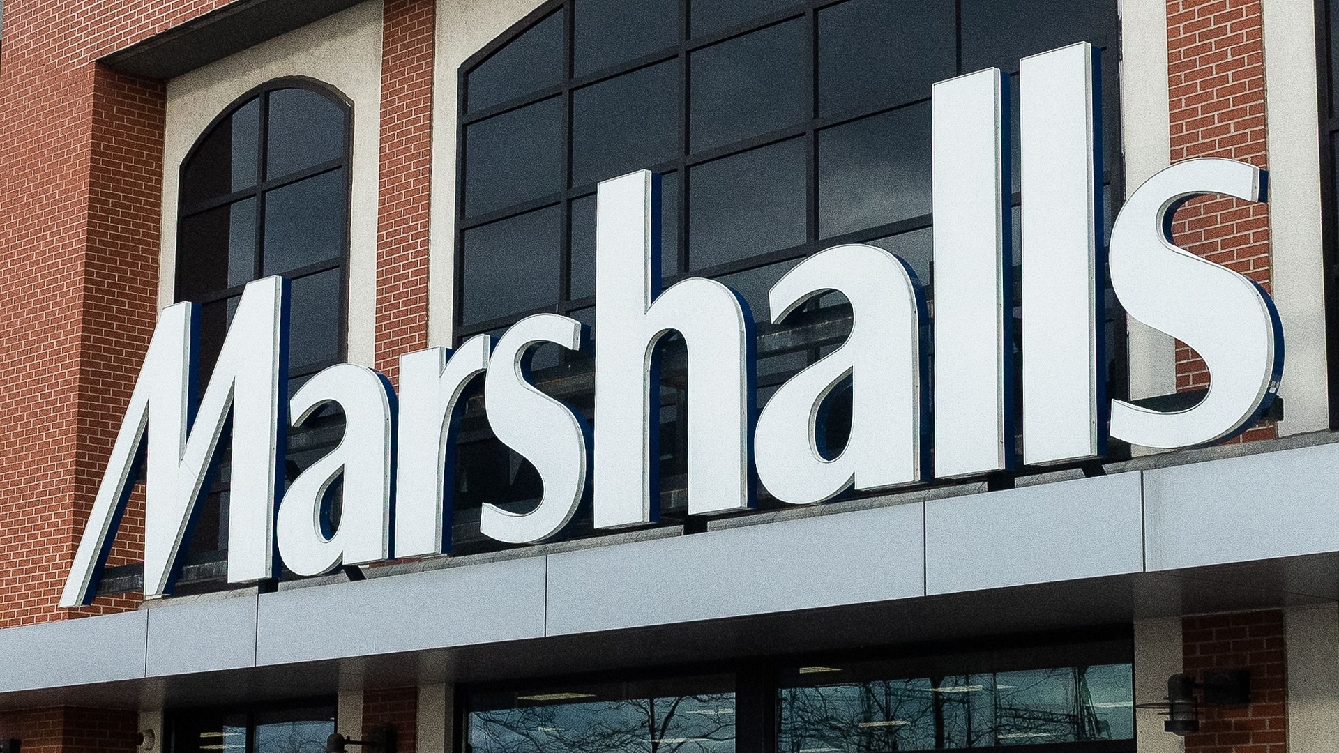 6 Best Marshalls Items To Buy for Summer To Maximize Savings
