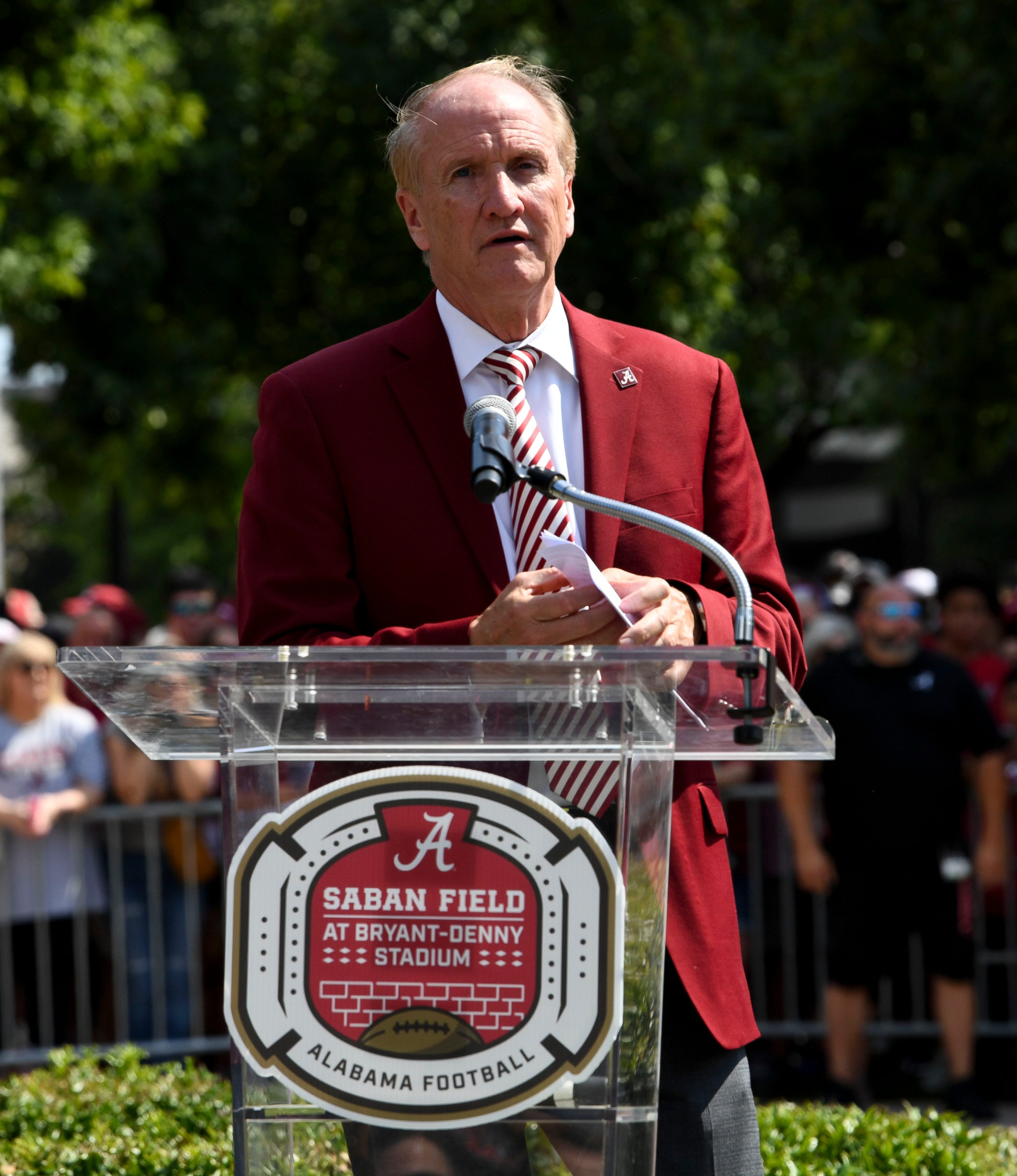 Stuart Bell plans to step down as University of Alabama president in July