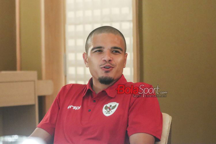 Ragnar Oratmangoen: Sebuah Kehormatan Bagi Saya Dijuluki Wak Haji Oleh ... Ragnar Oratmangoen: Sebuah Kehormatan Bagi Saya Dijuluki Wak Haji Oleh ...