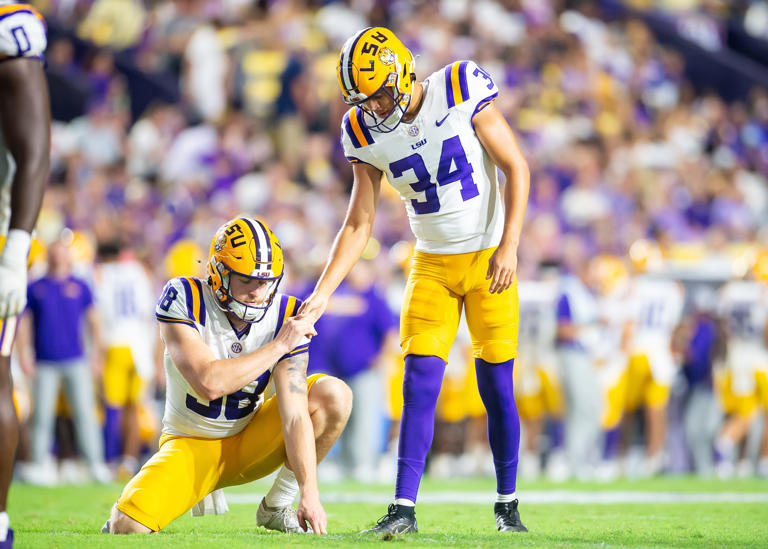 LSU football kicker Damian Ramos injured on field goal attempt vs Clemson