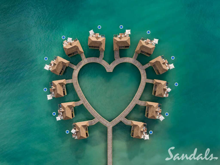 11 Best Honeymoon Resorts Jamaica Couples Will Love For Privacy and Luxury