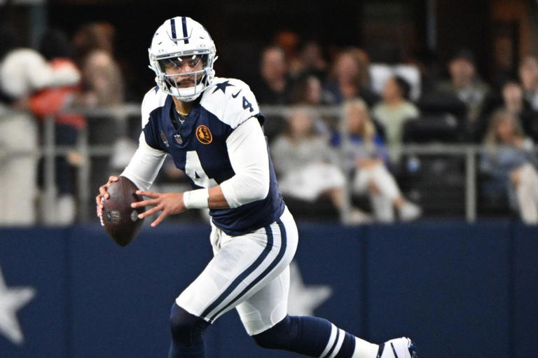 Dallas Cowboys, QB Dak Prescott agree to NFL-record $240M extension Dallas Cowboys, QB Dak Prescott agree to NFL-record $240M extension