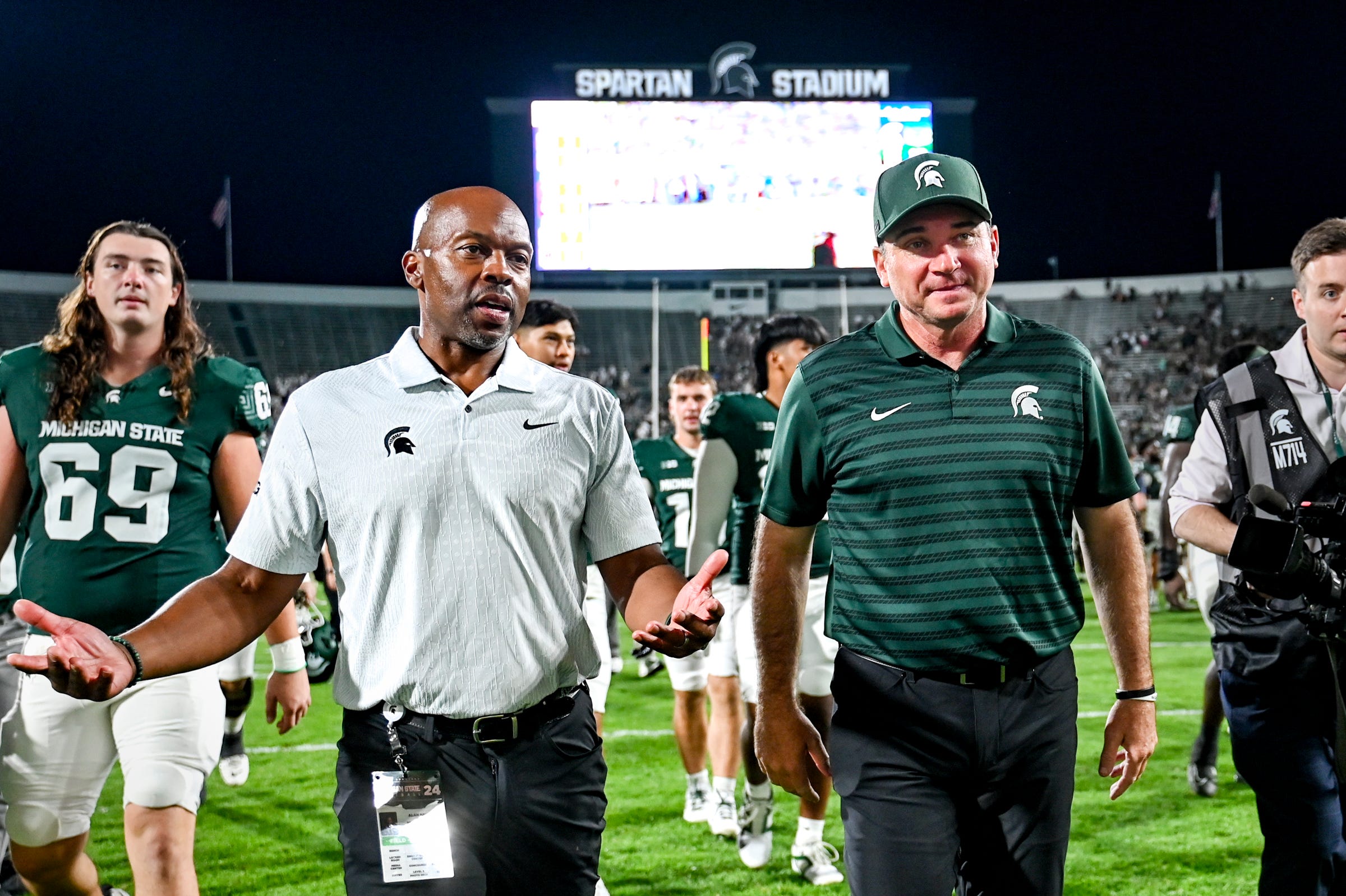 Jonathan Smith buyout to leave Michigan State football sliced in half ...