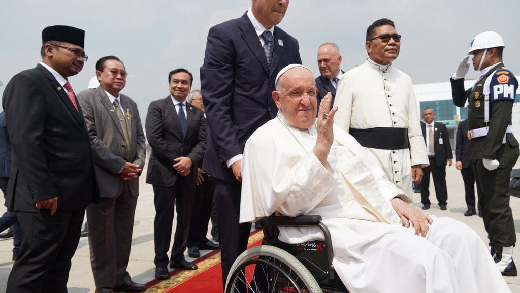 Paus Fransiskus Sakit Apa dan Bagaimana Kondisi Terkininya?