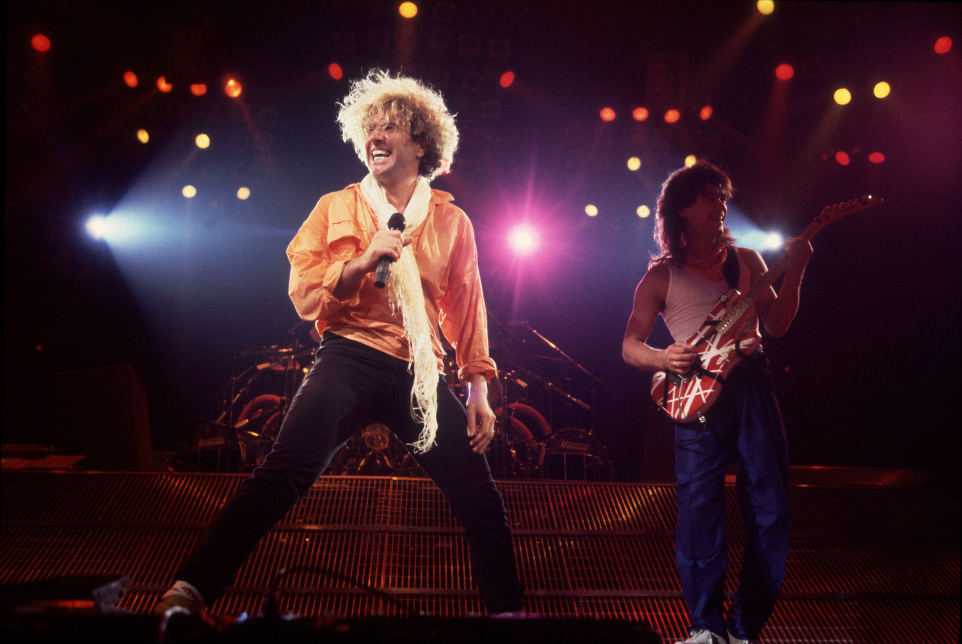 Bands that replaced their lead singer