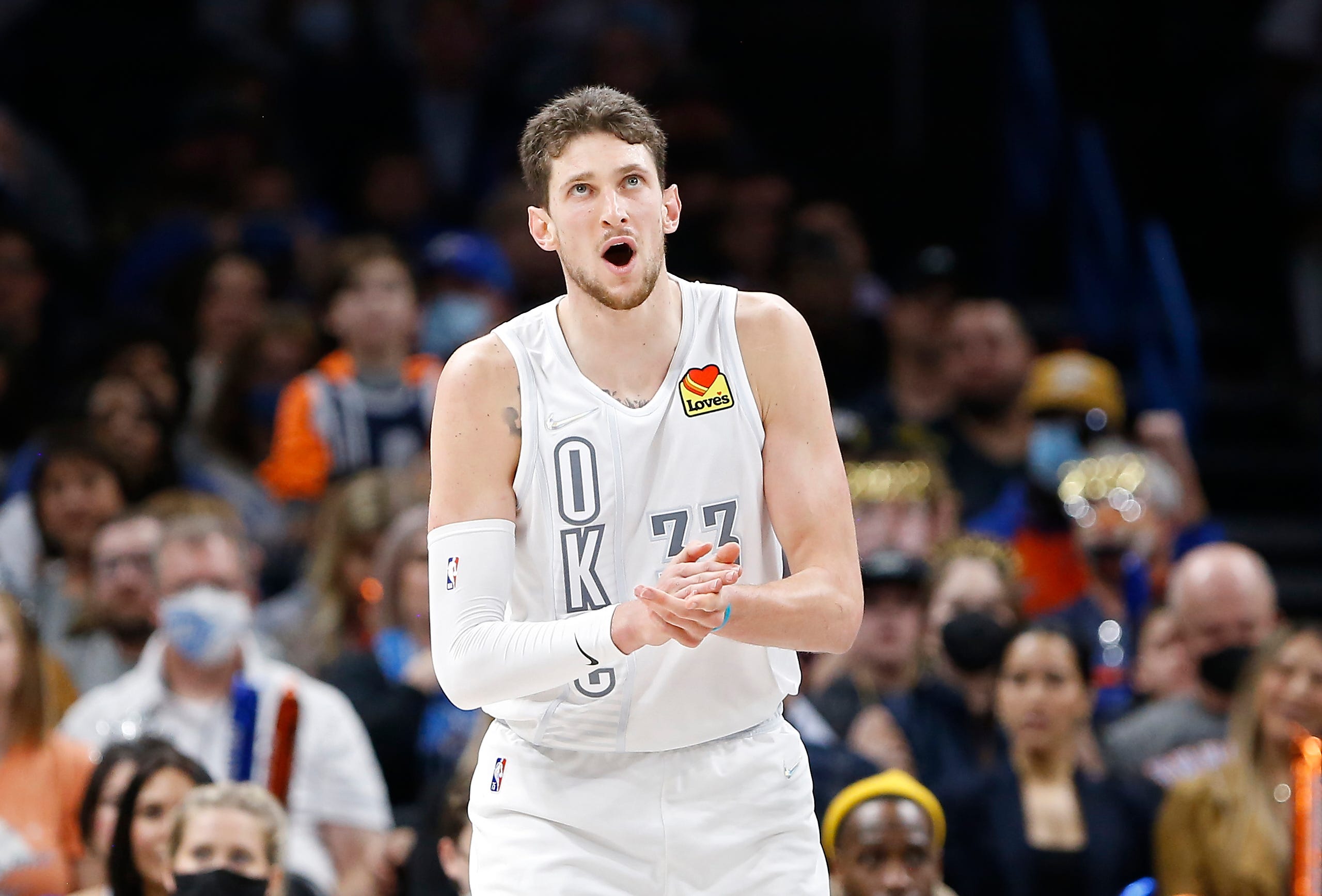 Every player in OKC Thunder history who has worn No. 33