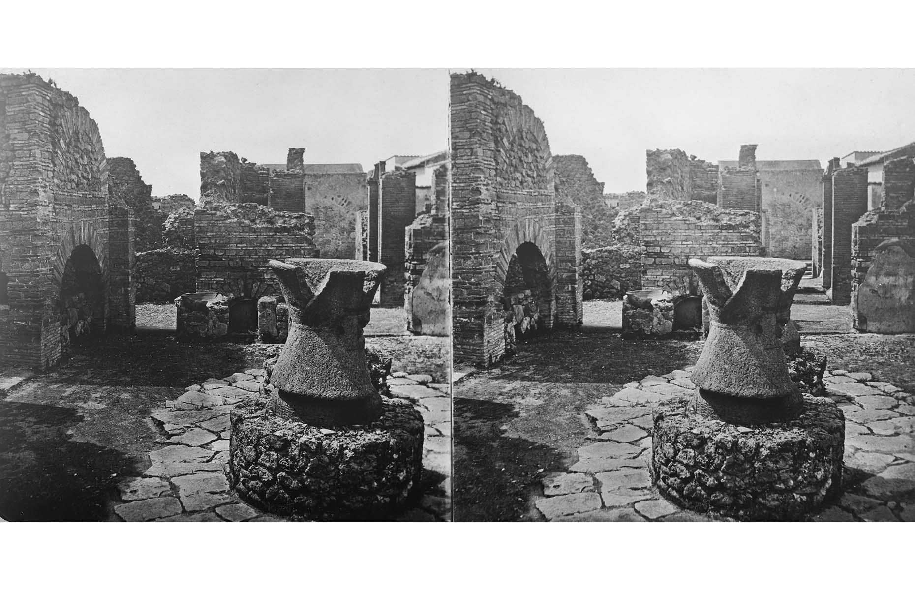 The World’s Earliest Archaeological Digs Revealed In Fascinating Photos