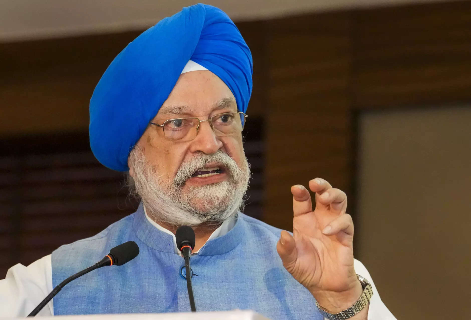 BJP's Hardeep Puri, RP Singh slam Rahul Gandhi over his remarks on Sikhs BJP's Hardeep Puri, RP Singh slam Rahul Gandhi over his remarks on Sikhs