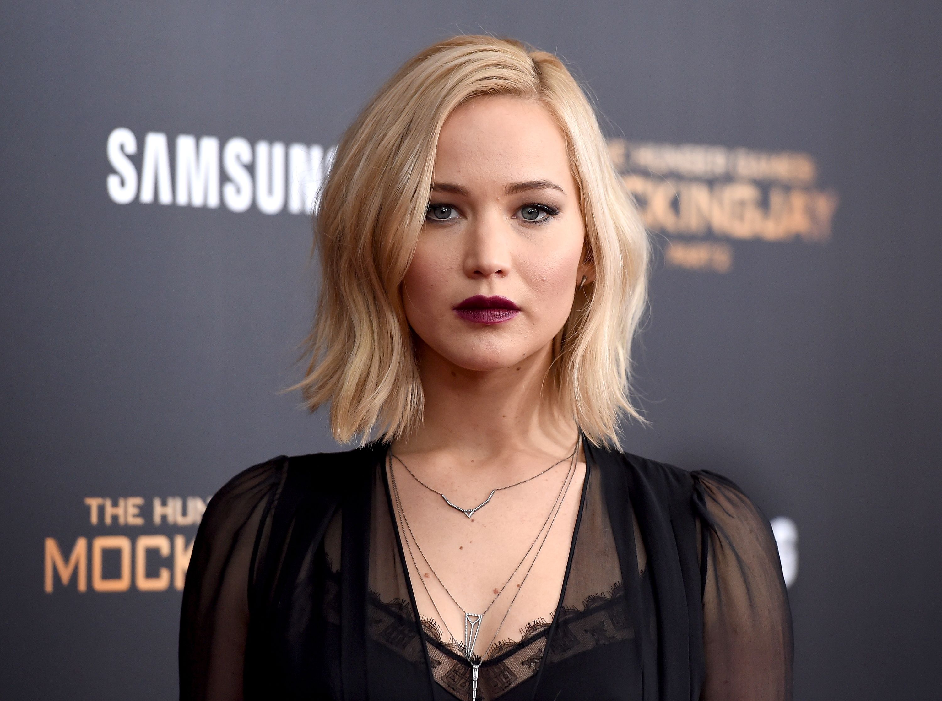 Jennifer Lawrence Superfan Quiz: Can You Answer These 15 Questions ...