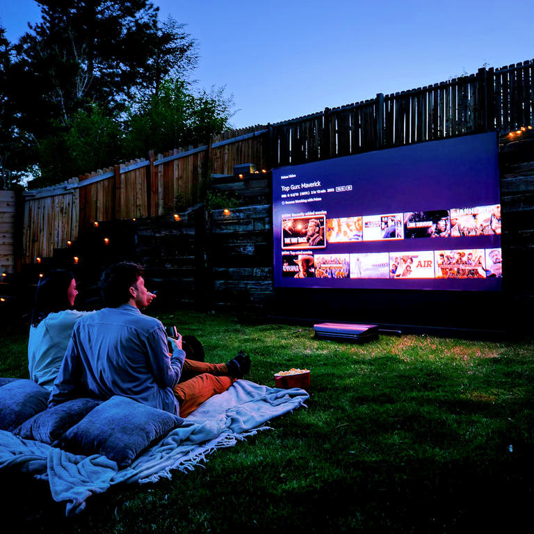 How to Host the Best Movie Night with Friends