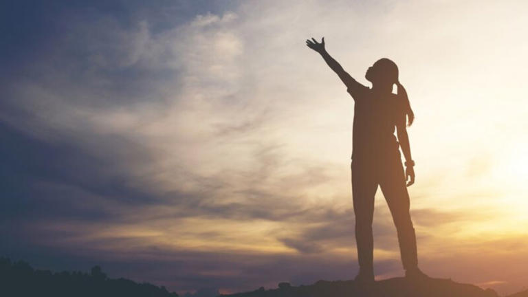 70+ “Keep Going” Quotes That’ll Motivate You During Tough Times