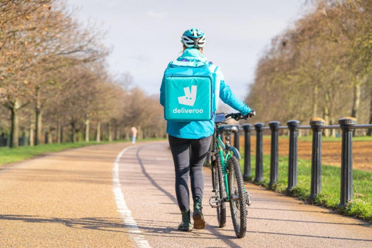 Deliveroo software engineers hand coding to AI agents
