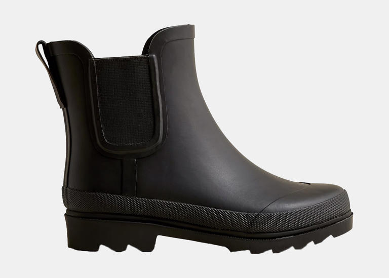 The 30 Best Fall Boots for City Trips, Rainy Days, and Chilly Temperatures