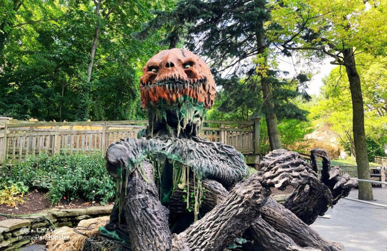 19 First-timer Tips for HalloWeekends at Cedar Point (2025 Ultimate Guide)