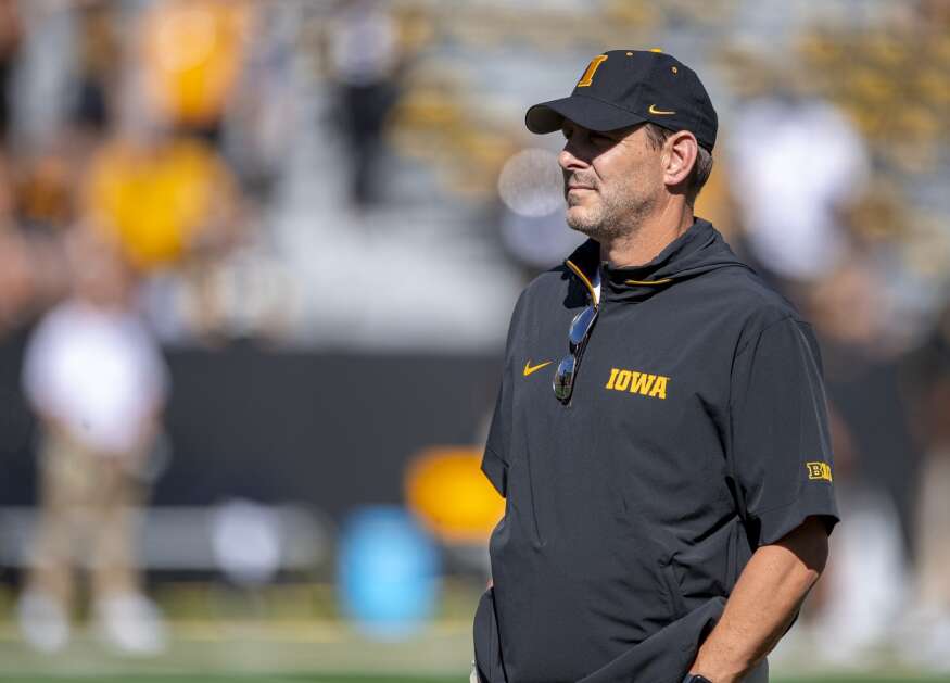 2026 Iowa QB target Peyton Falzone sees opportunity in Tim Lester's ...