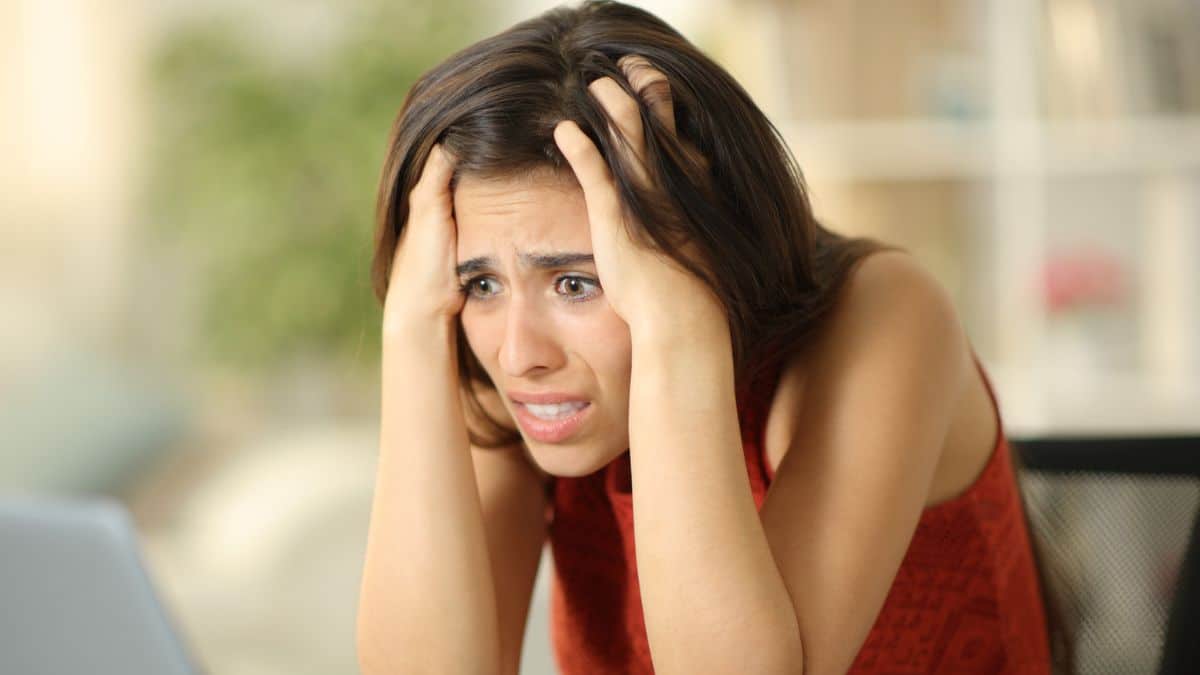 7 Quiet Signs You’re Headed Toward Financial Trouble