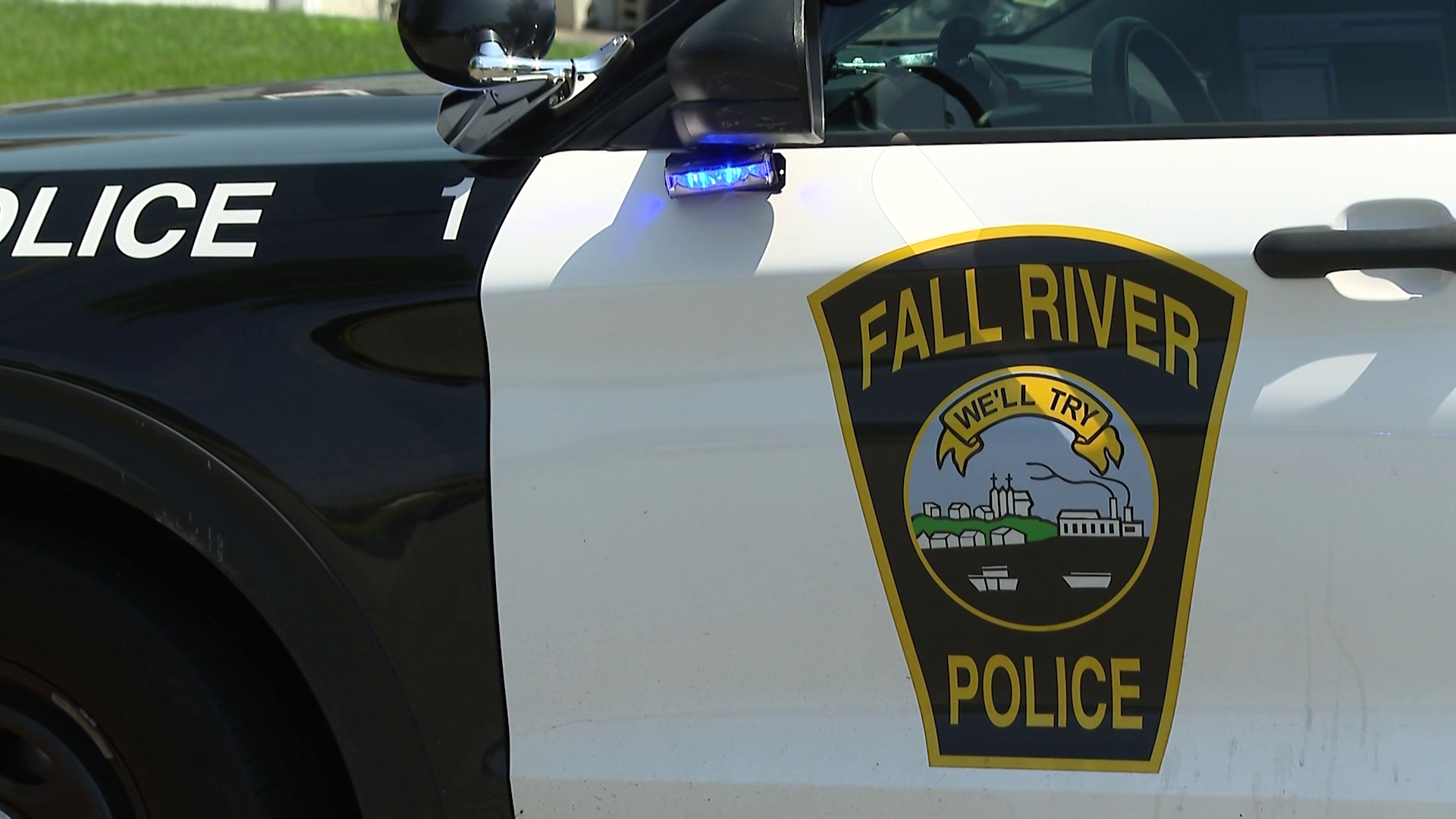 Cyclist dies after being struck by hit-and-run driver in Fall River ...