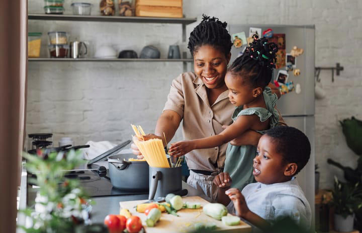 15 Reasons Why Being The Younger Sibling Is The Best 15 Reasons Why Being The Younger Sibling Is The Best