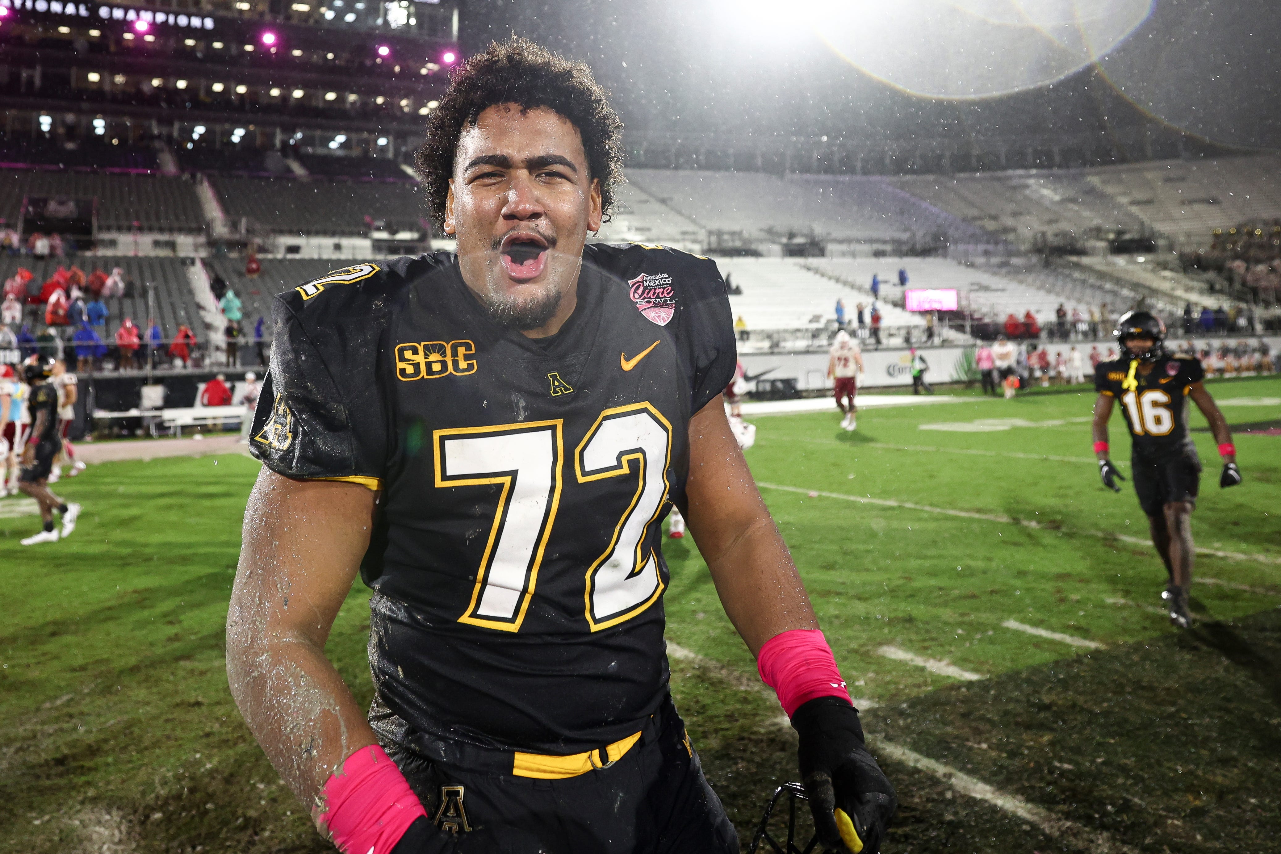 Oklahoma State football adds left tackle Markell Samuel from ...