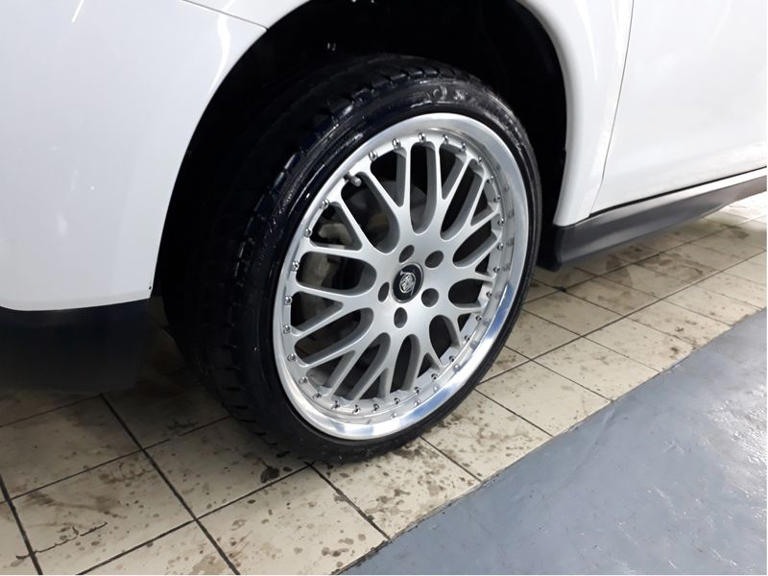 Awas, Kebiasaan Ini Penyebab Ban Mobil Cepat Retak-retak, Simak