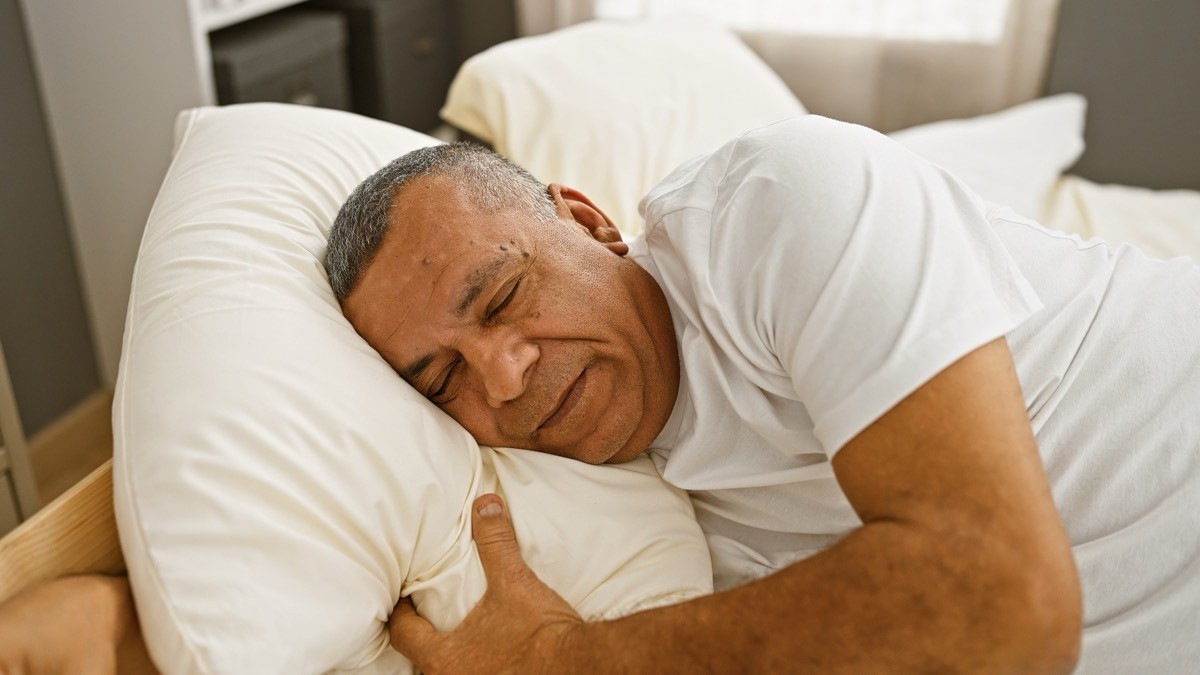 As You Get Older, Sleeping Less Can Increase Alzheimer's Risk, New ...